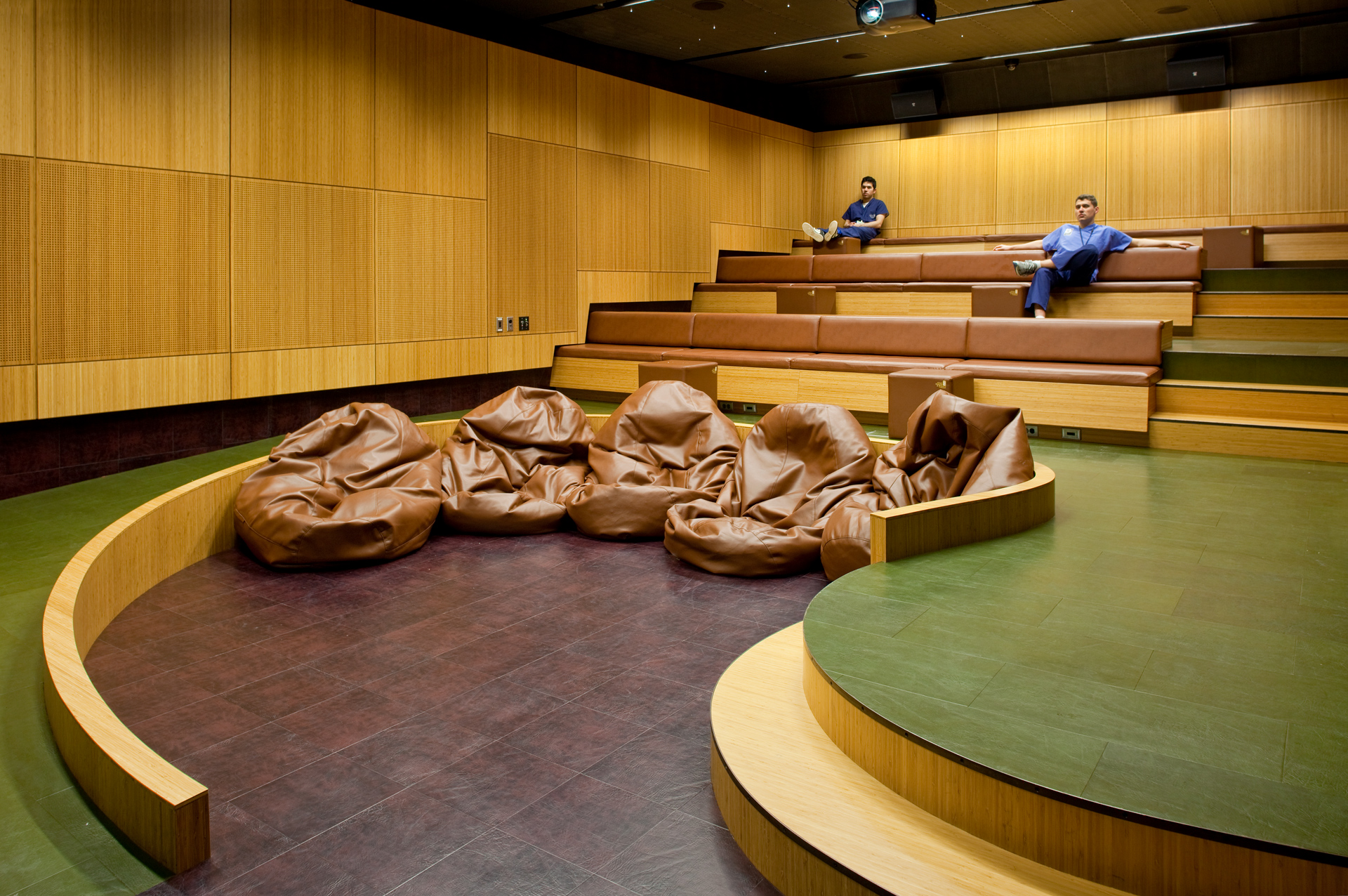 OHSU Student Center & Media Room - Opsis Architecture