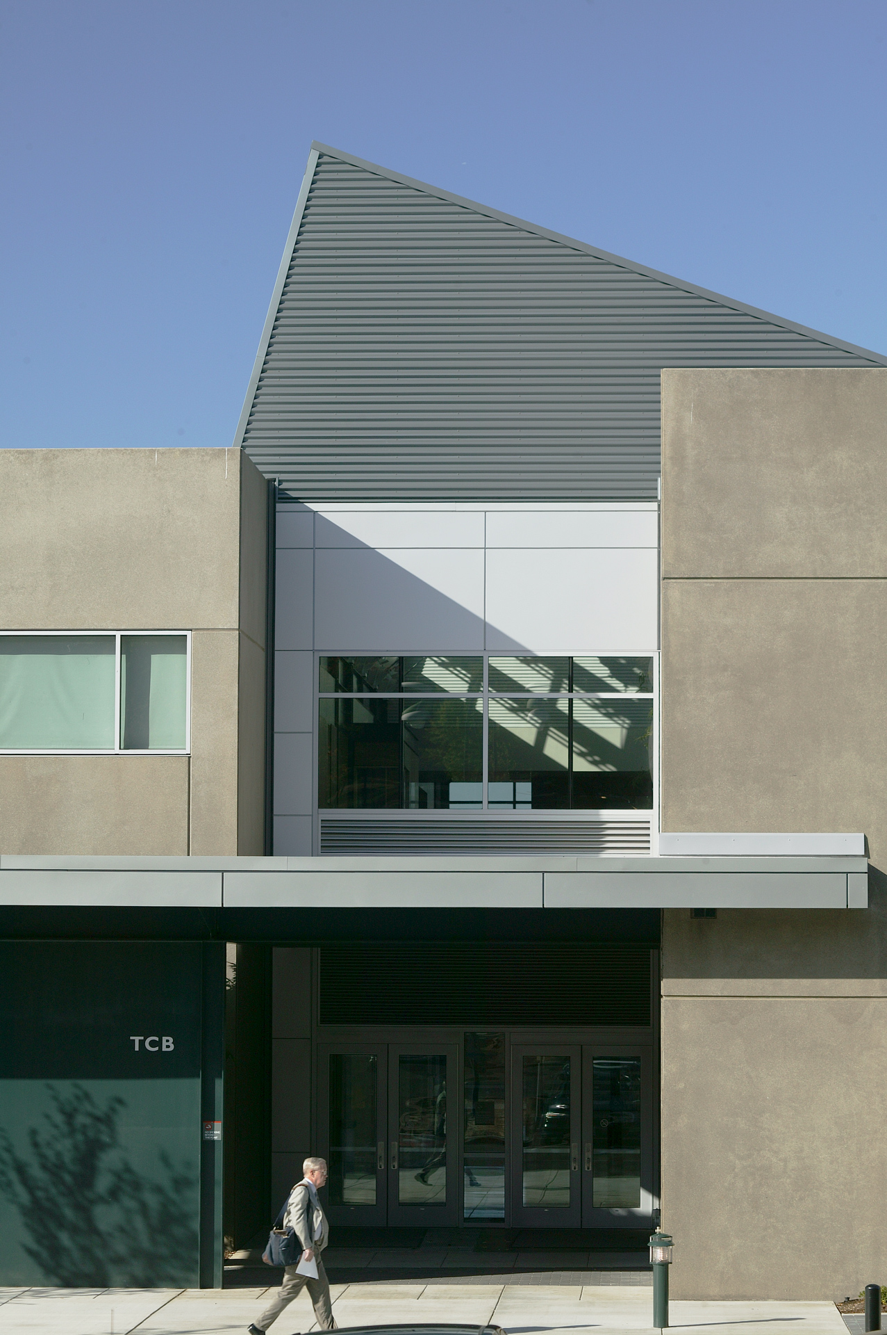 PCC Technology Classroom Building - Opsis Architecture